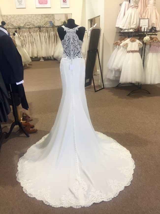 Essense of Australia D2326 New Wedding Dress Save 73% - Stillwhite