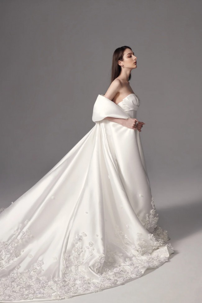 Nicole + Felicia Wedding Dress - Stillwhite