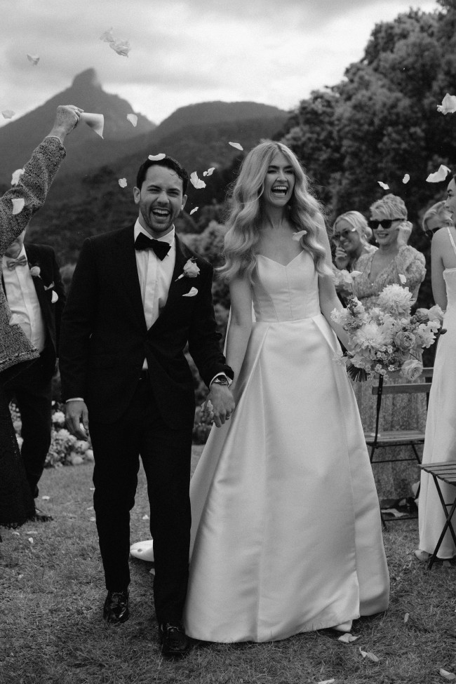 Karen Willis Holmes Kitty and Kirsten Wedding Dress Save 49% - Stillwhite