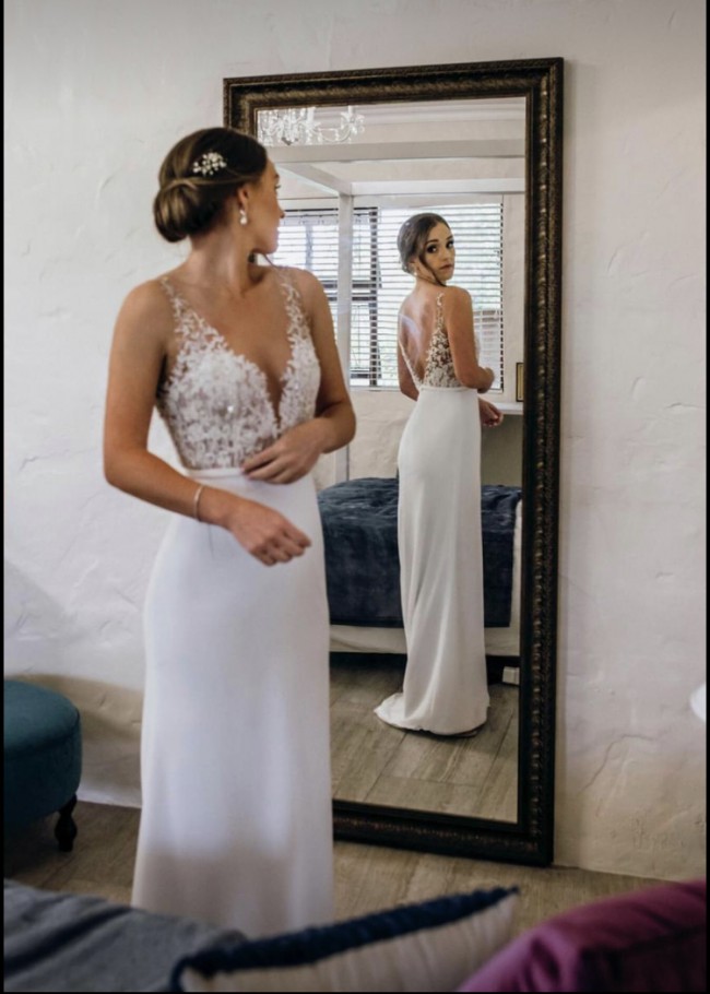 Kelly Mae Bespoke The skirt is Milano satin and georgette. The top h ...
