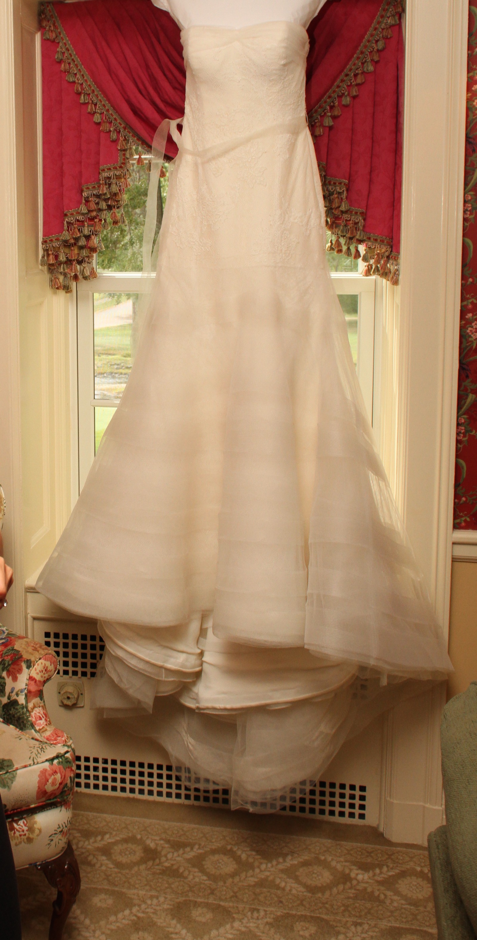 Vera Wang Georgina Used Wedding Dress Save 72% - Stillwhite