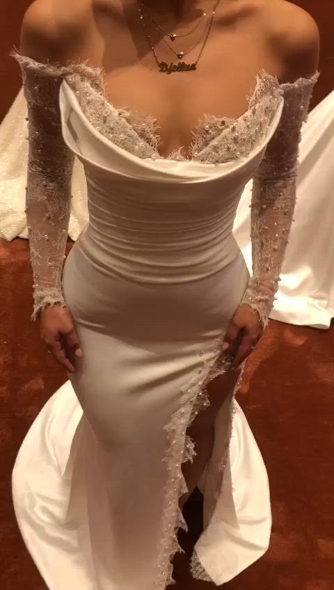Valdrin Sahiti Wedding Dress Stillwhite