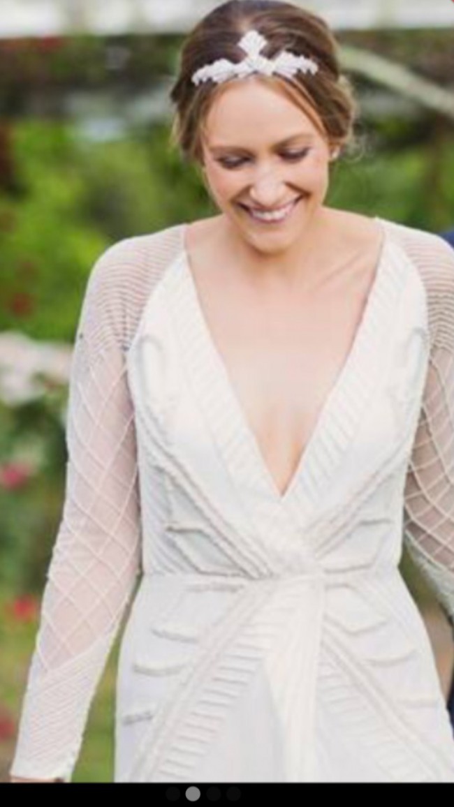 Mariana Hardwick Ingrid Preowned Wedding Dress Save 70% - Stillwhite