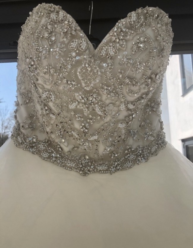 Ronald Joyce LACEY 18103 Second Hand Wedding Dress Save 84% - Stillwhite