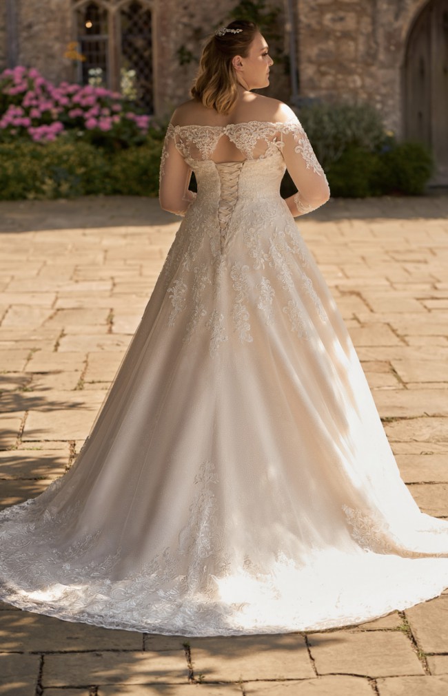 Envy By Phoenix New Wedding Dress Save 8% - Stillwhite