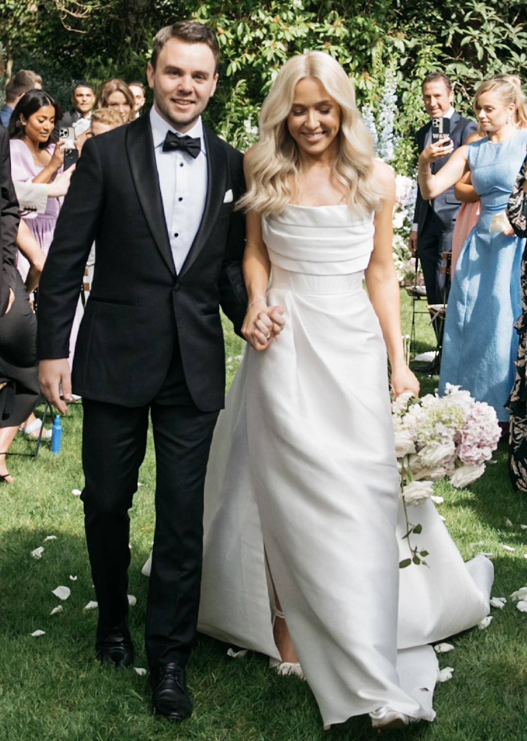 Alex Perry Wedding Dress Save 40% - Stillwhite