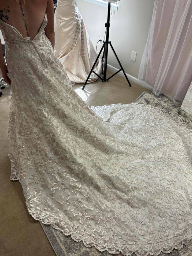 Allure Bridals Wedding Dress - Stillwhite