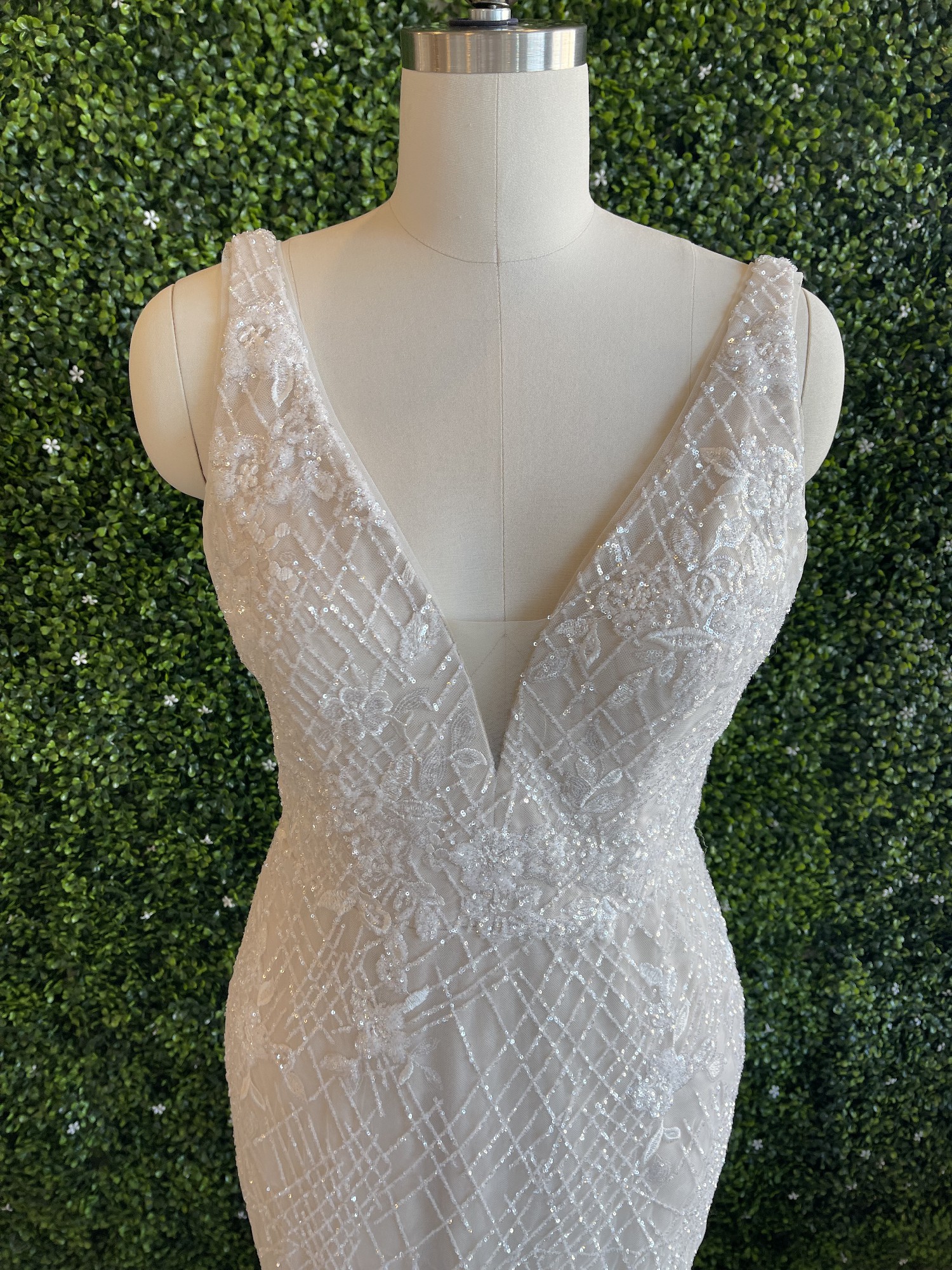 Lis Simon Sample Wedding Dress Save 88% - Stillwhite