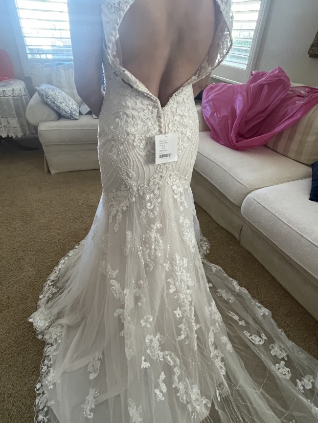 Essense of Australia D2208 New Wedding Dress Save 29% - Stillwhite