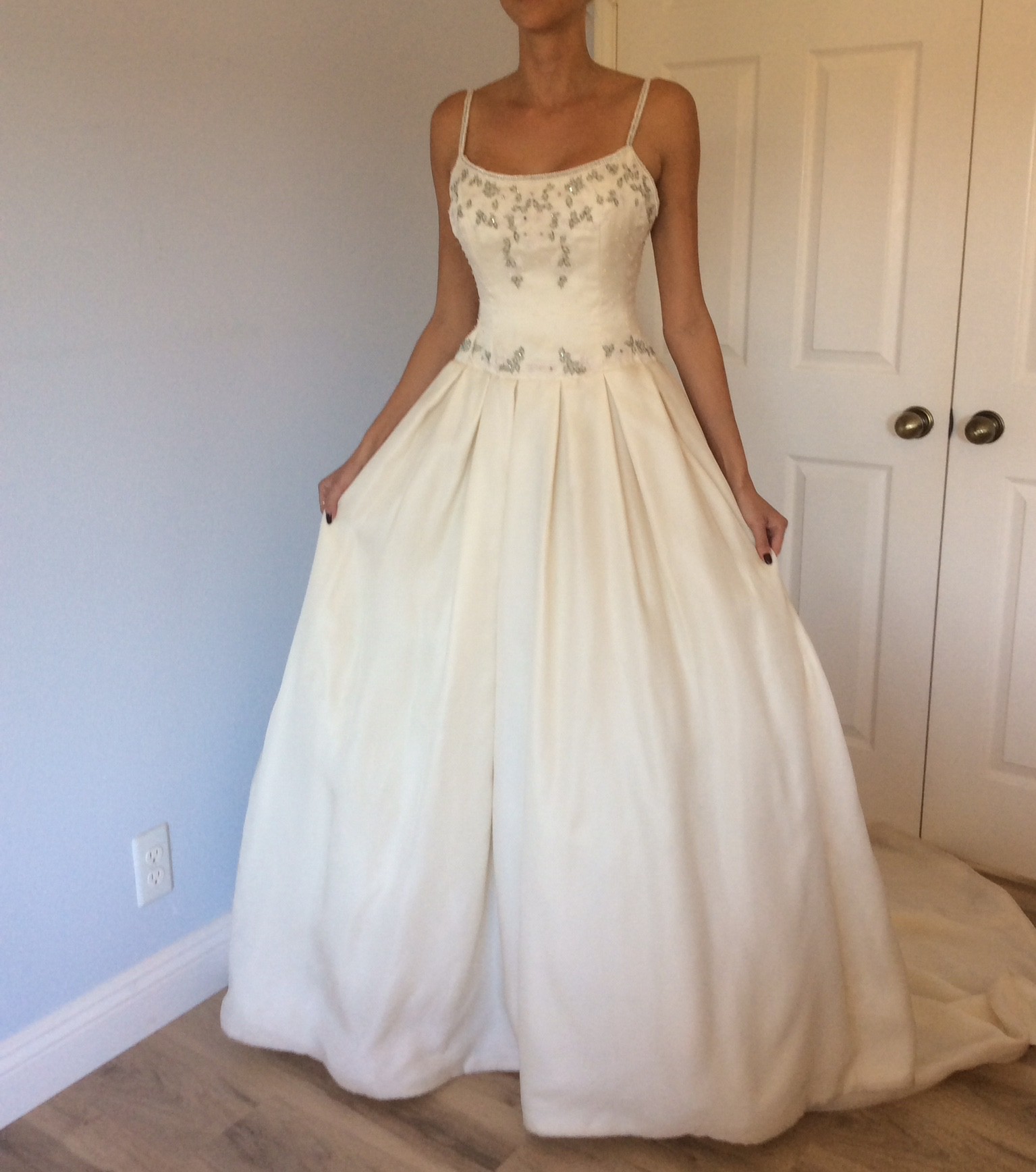 Ballgown Sample Wedding Dress Save 70% - Stillwhite