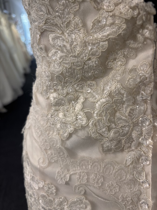 Fit & Flare Sample Wedding Dress Save 93% - Stillwhite