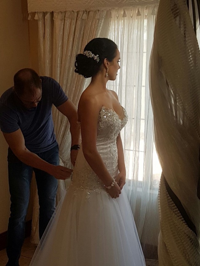 Johan Botha Preloved Wedding Dress Save 40% - Stillwhite