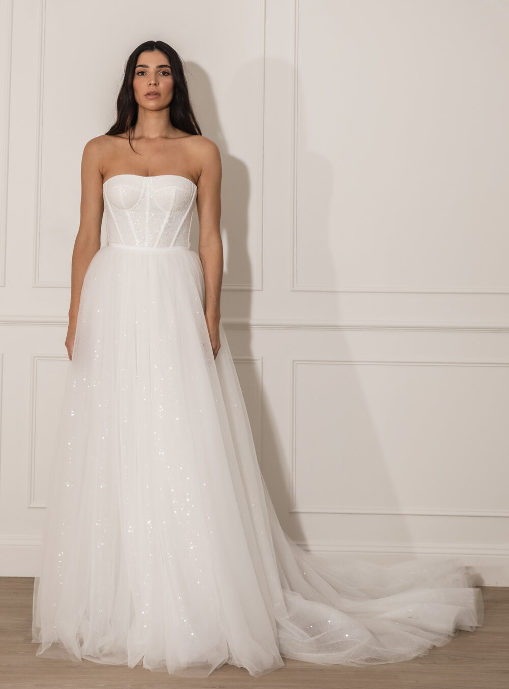 Ella Moda New Wedding Dress Save 75% - Stillwhite