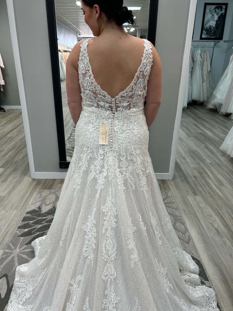 Morilee Sample Wedding Dress Save 74% - Stillwhite