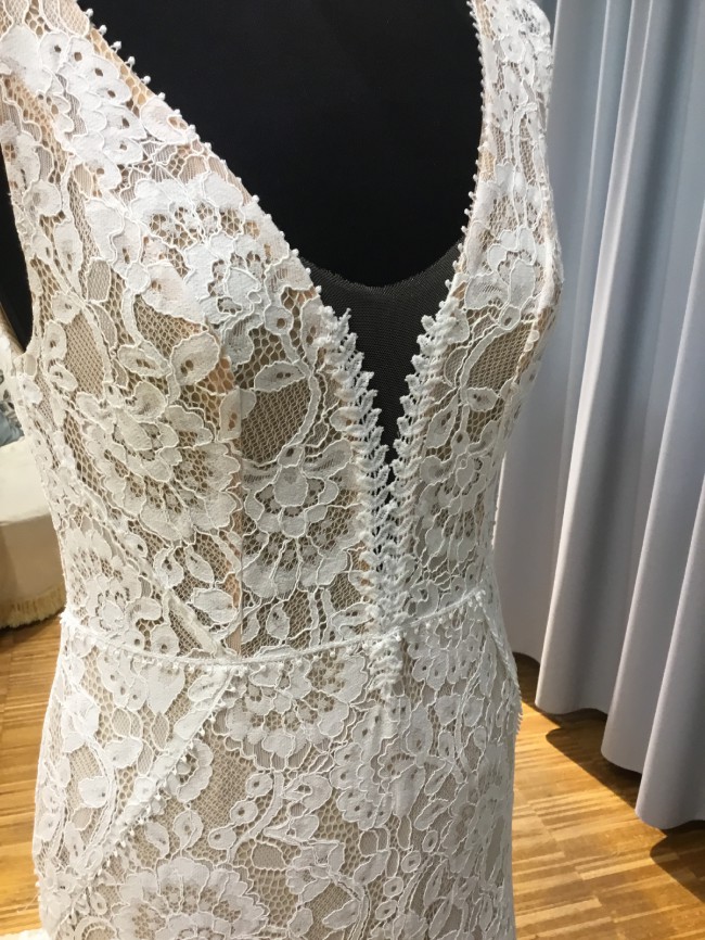 Rish Bridal Sample Wedding Dress Save 80% - Stillwhite