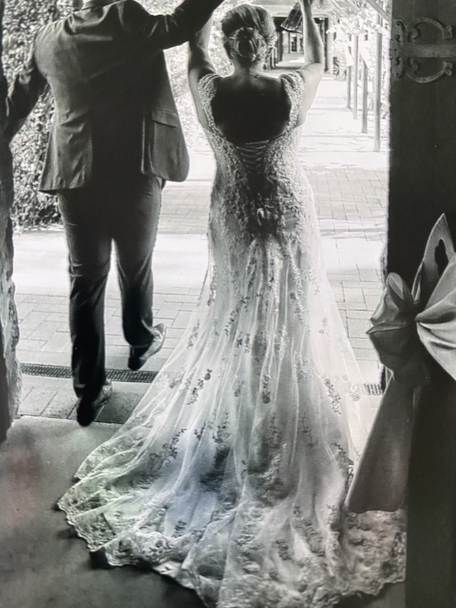 Maggie Sottero EMMA Wedding Dress Save 75% - Stillwhite