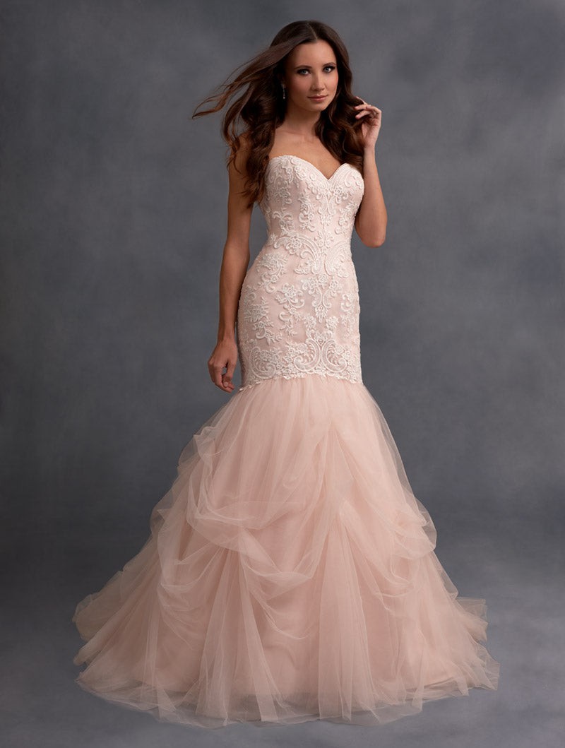 Alfred Angelo, 2579 Sample Wedding Dress Save 85% - Stillwhite