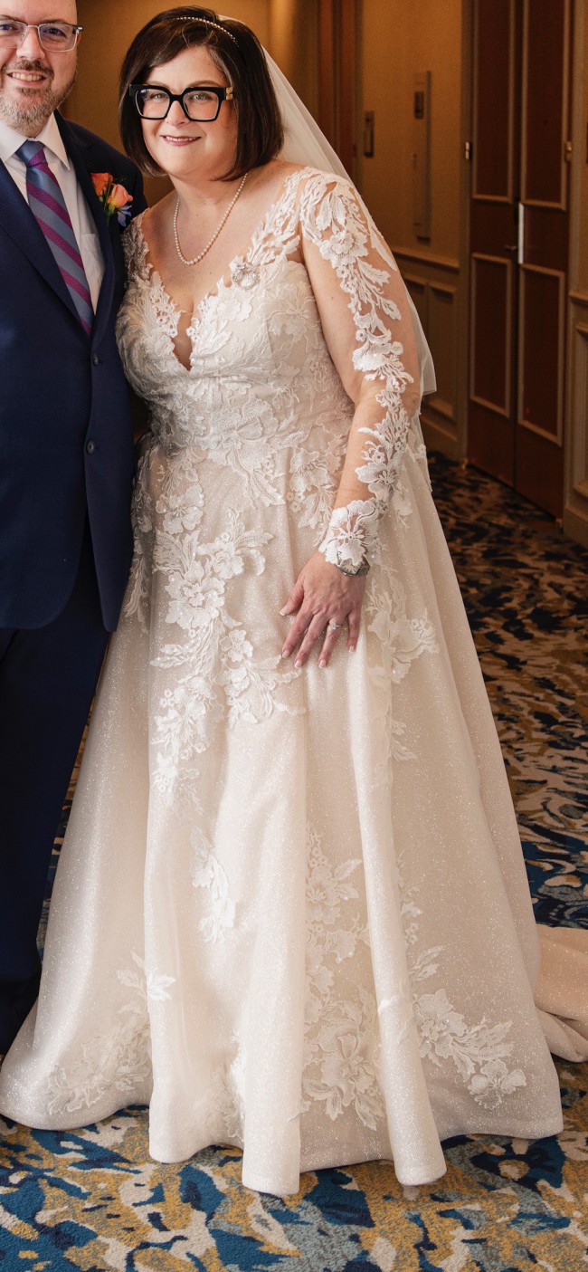 Ashley And Justin Bride, 10811 Wedding Dress Save 72% - Stillwhite