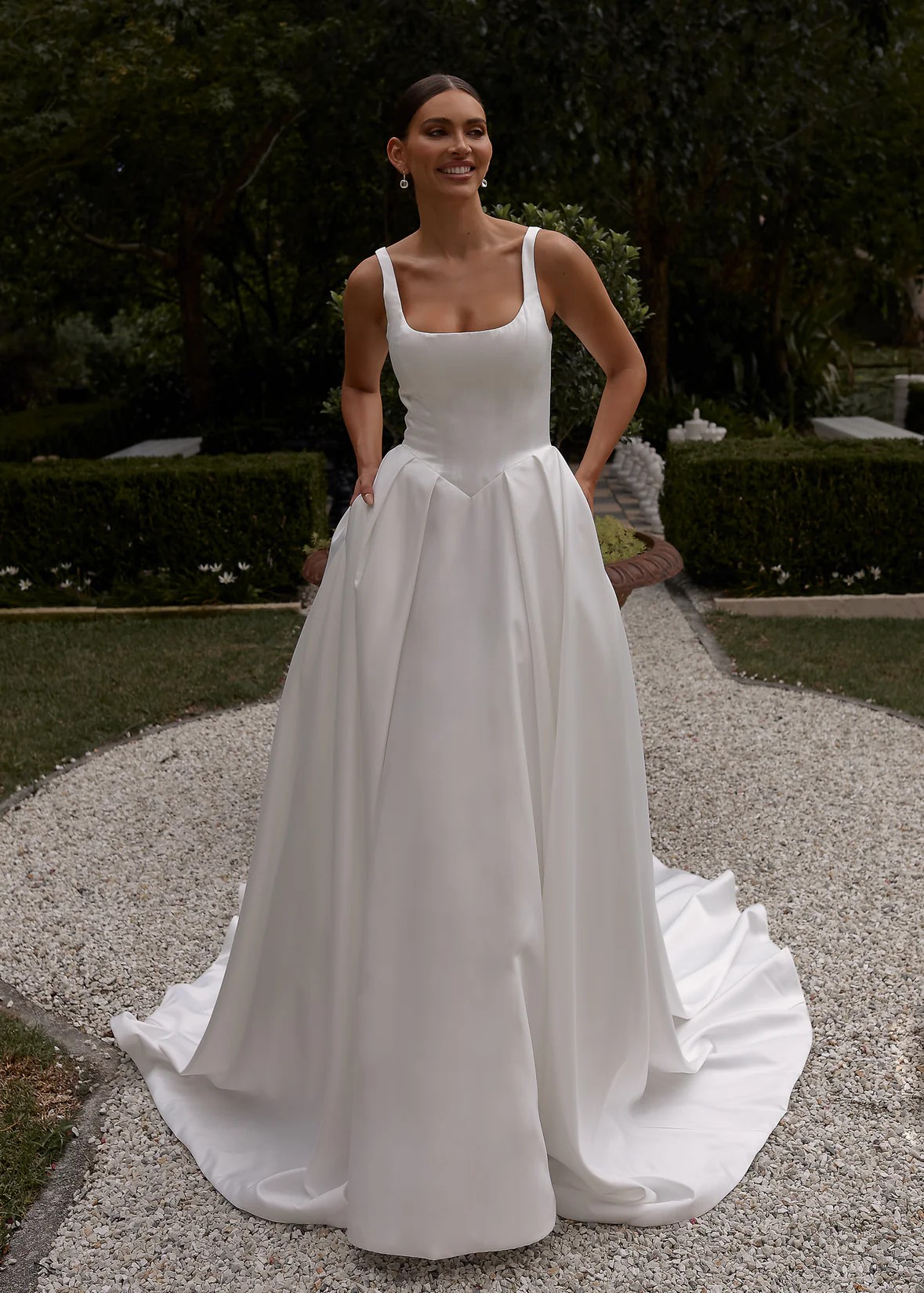 Tania Olsen Designs New Wedding Dress Save 21% - Stillwhite
