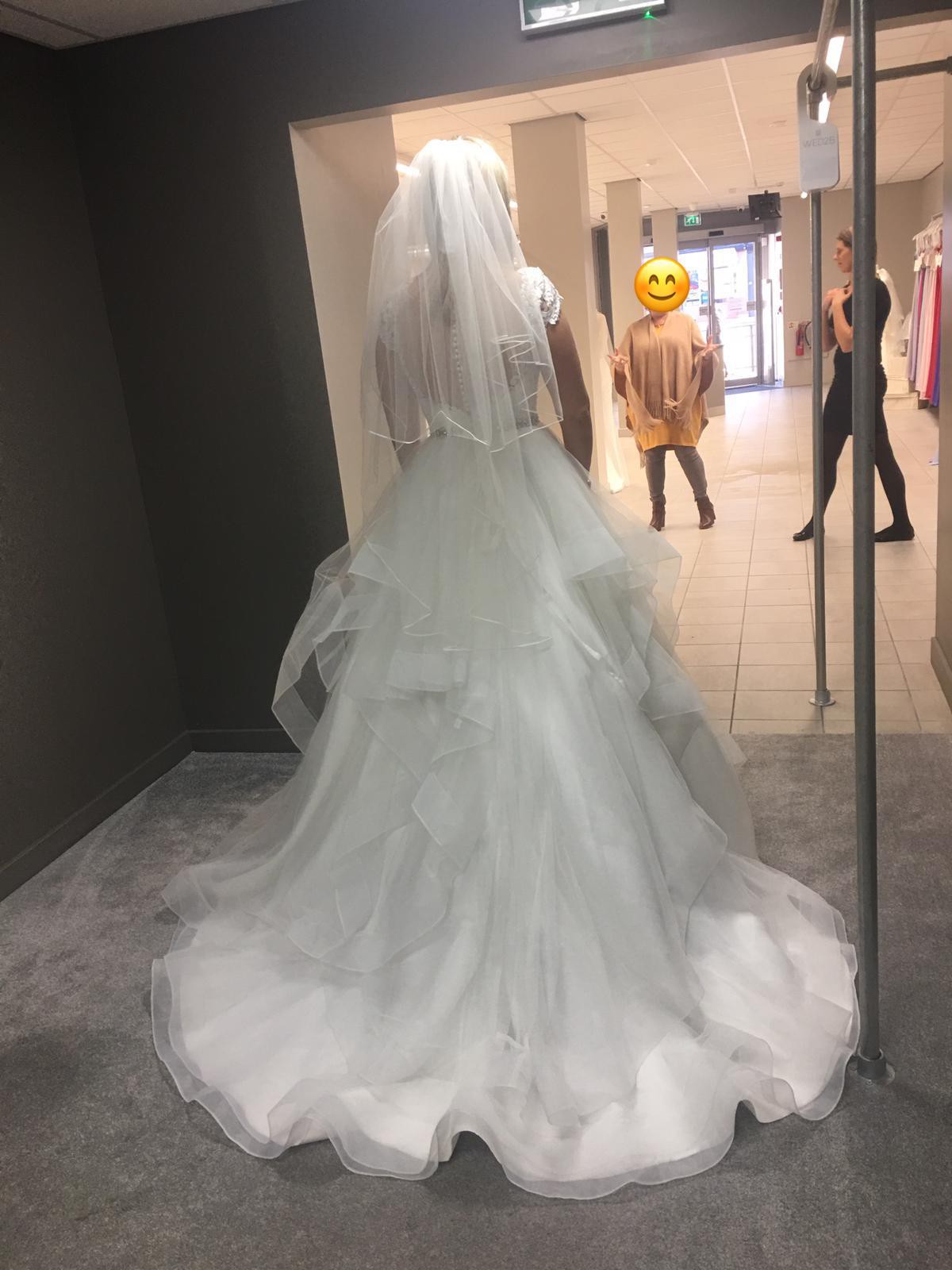 Wed2b Edie New Wedding Dress Save 40% - Stillwhite