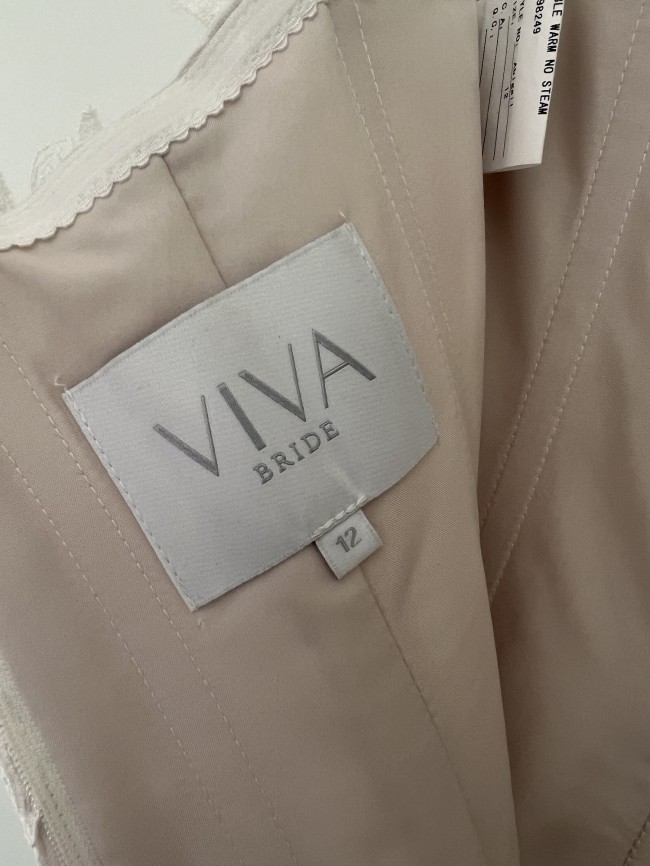 Viva Bride Abigail New Wedding Dress Save 25% - Stillwhite