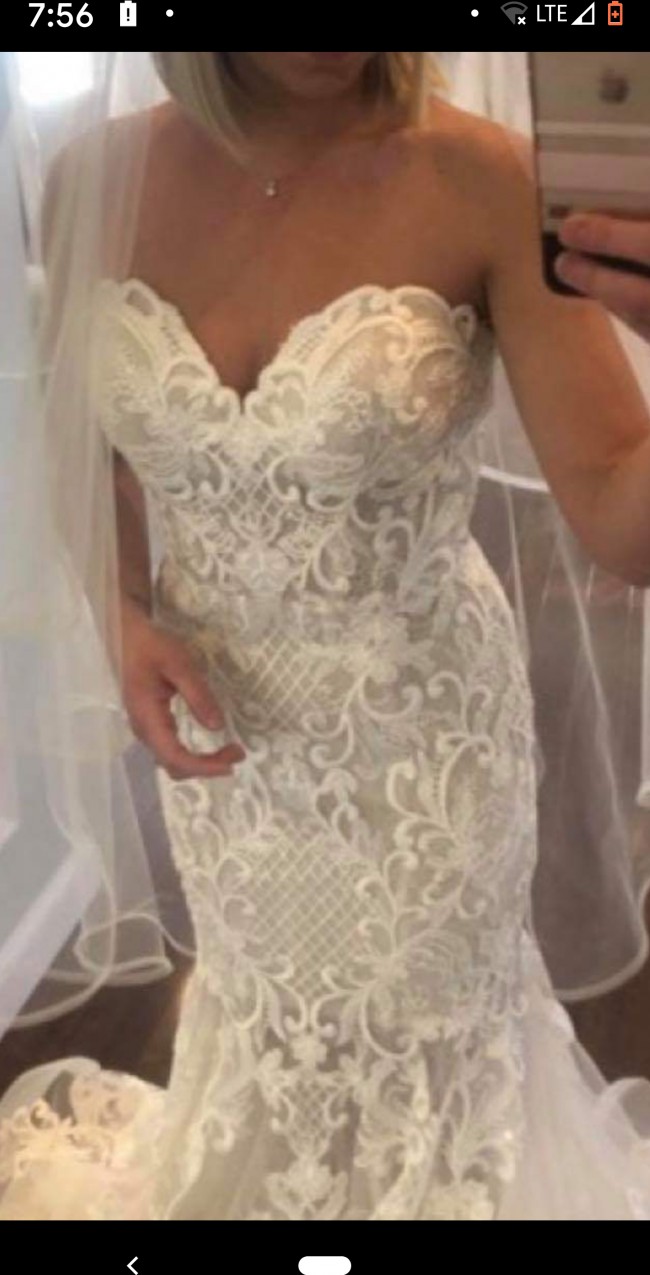Allure Bridals New Wedding Dress Save 33% - Stillwhite