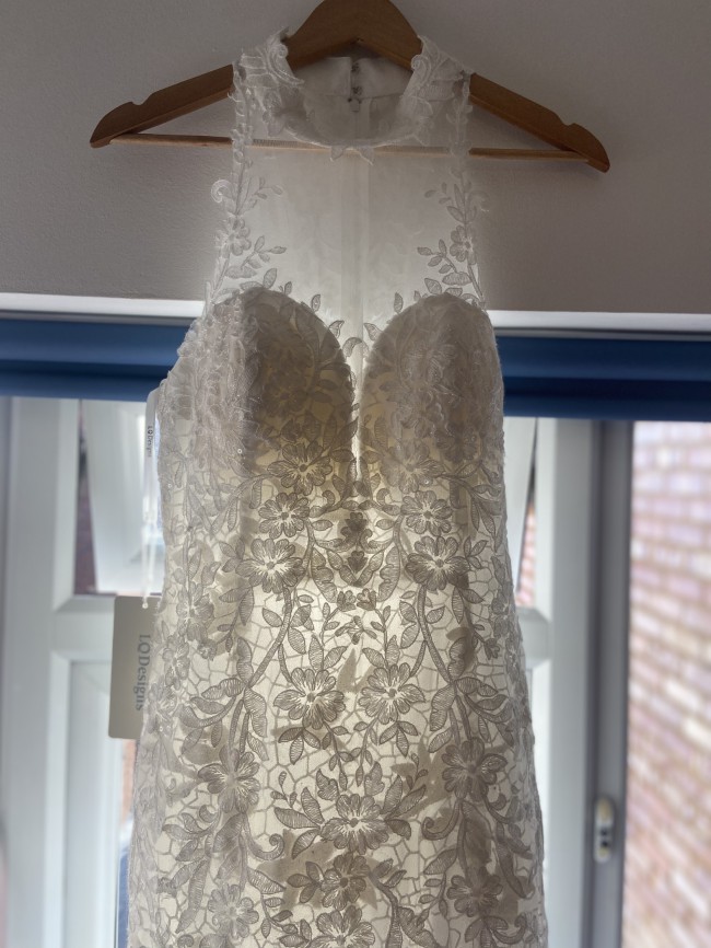 LQ Designs 1901140 Sample Wedding Dress Save 58% - Stillwhite